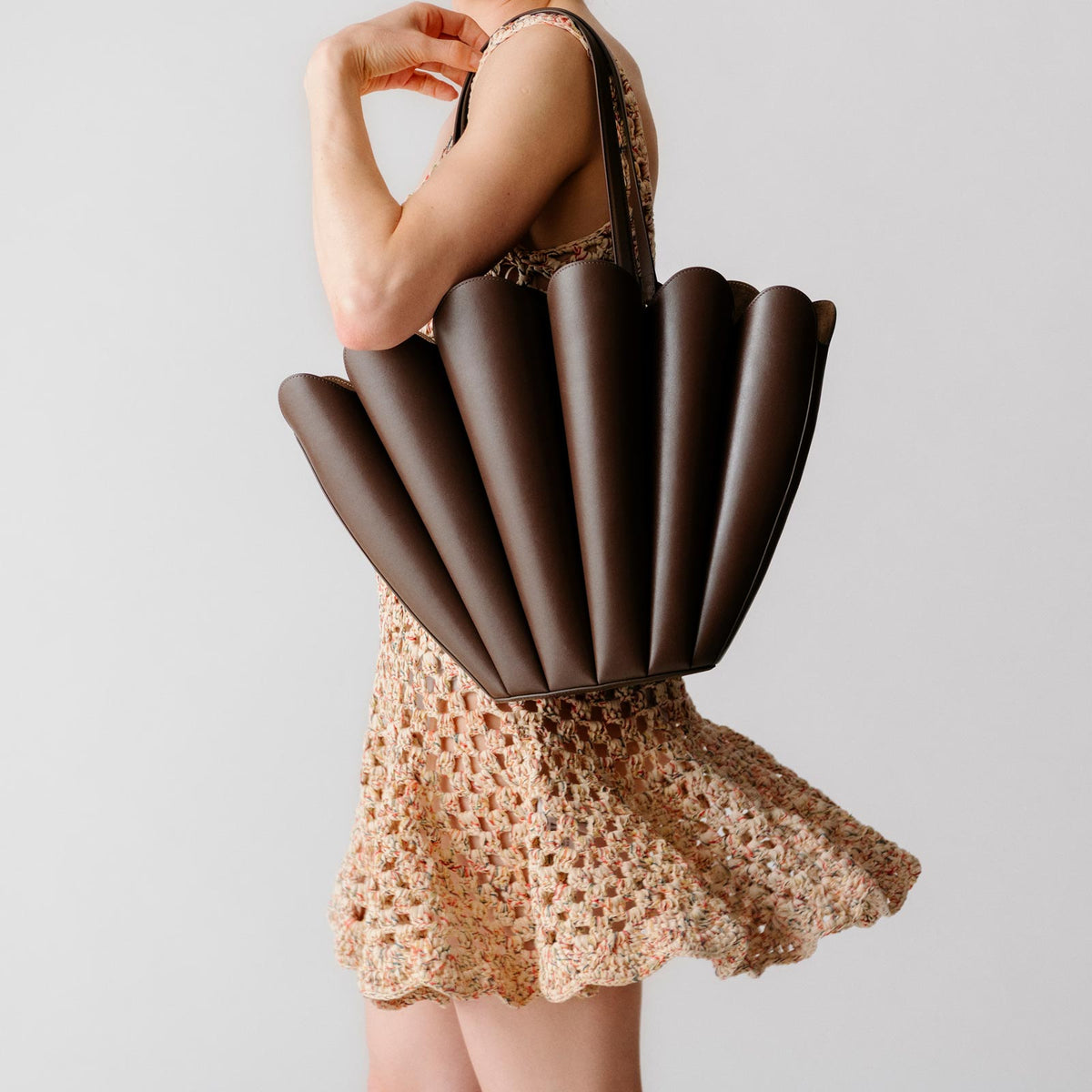 Seashell Tote - Black